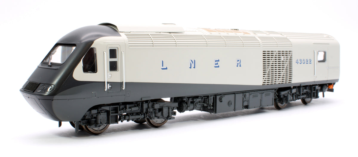 Hornby R30215 Class 43 HST Power Cars '43022 & 43052' HM Queen Elizabeth II Platinum – Rails of ...