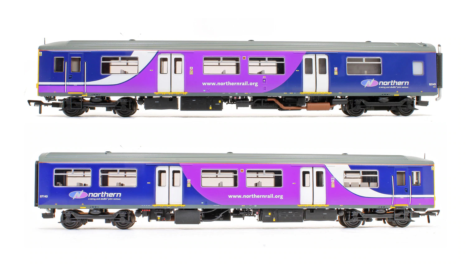 Bachmann OO Gauge Class 150/1 2-Car DMU – Rails