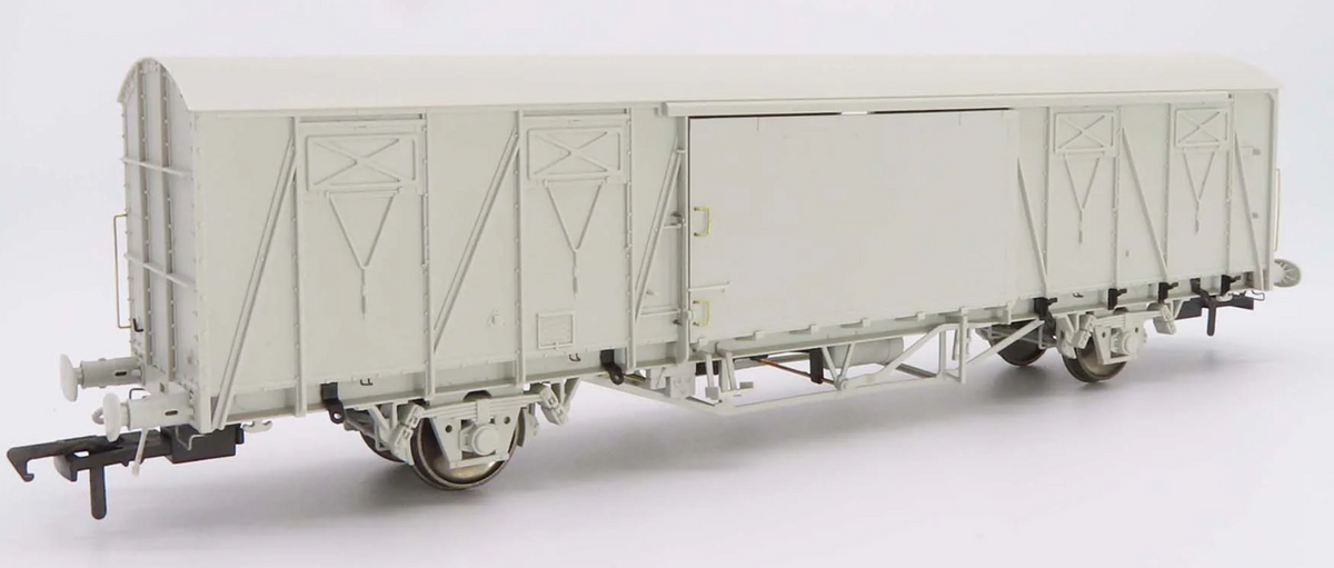 OO Gauge VIX Ferry Vans – Rails of Sheffield
