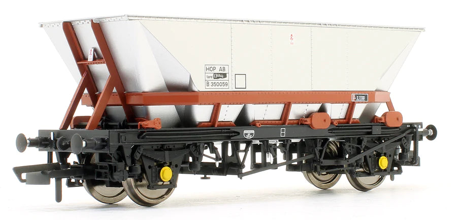 HAA MGR "Merry Go Round" Wagon Triple Packs – Rails