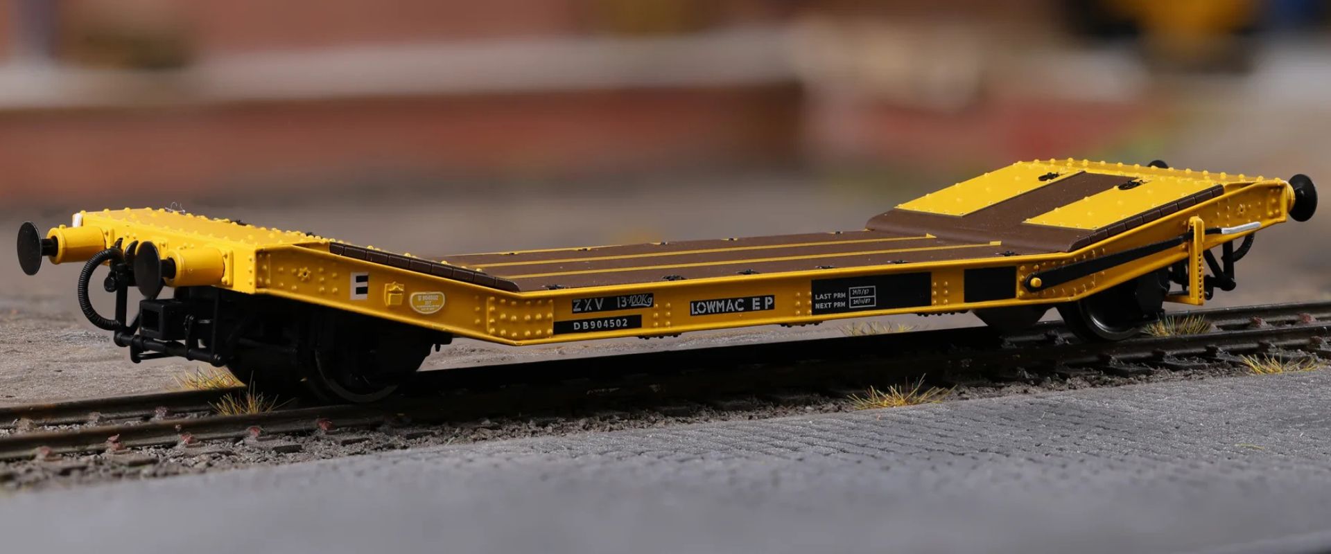 🤩 Clark Railworks 25T Lowmac Wagons Due In Stock Soon – Rails