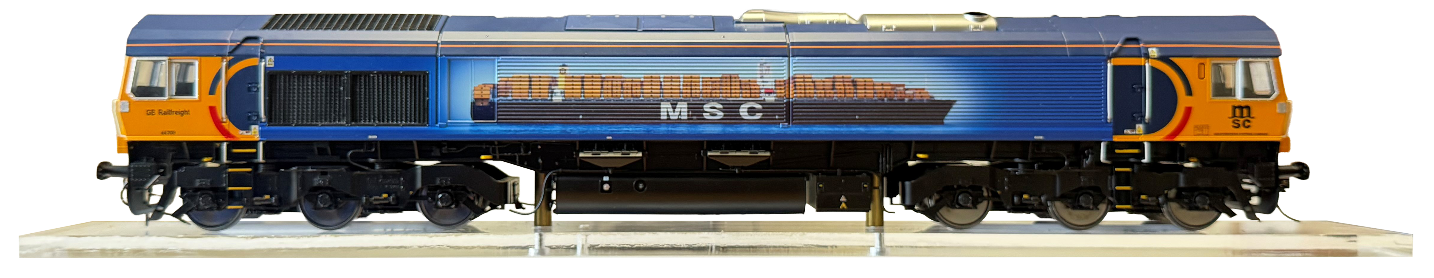 Dapol 7D-066-003DS Class 66 709 GBRF Sorrento MSC Livery – Rails