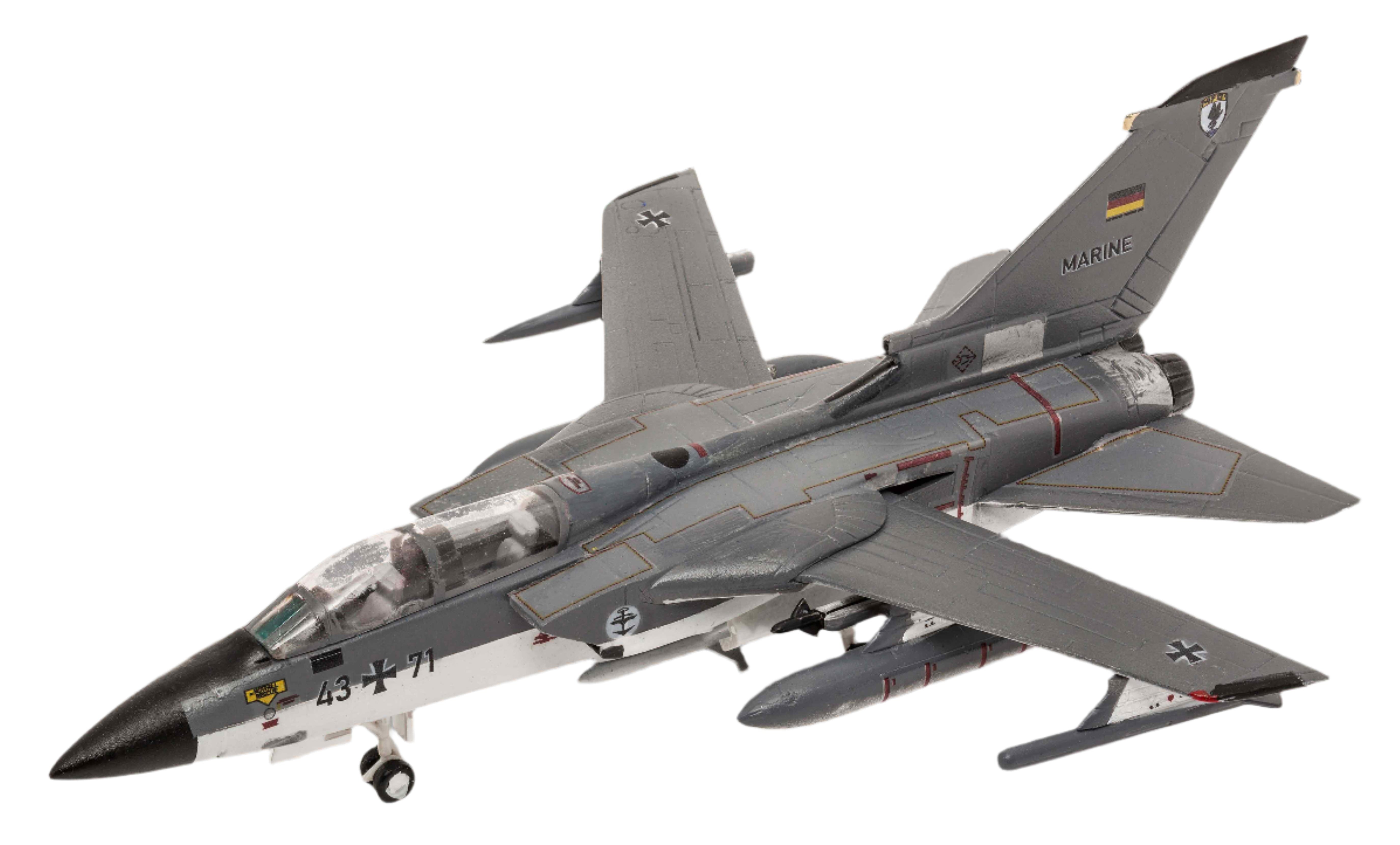 Revell Panavia Tornado IDS/GR.1 Model Kit – Rails of Sheffield
