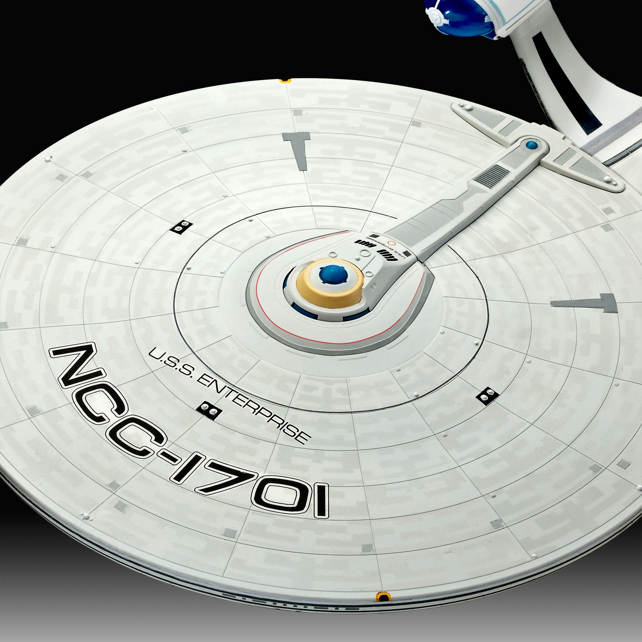 Revell 04882 USS Enterprise NCC-1701 "Star Trek: Into – Rails