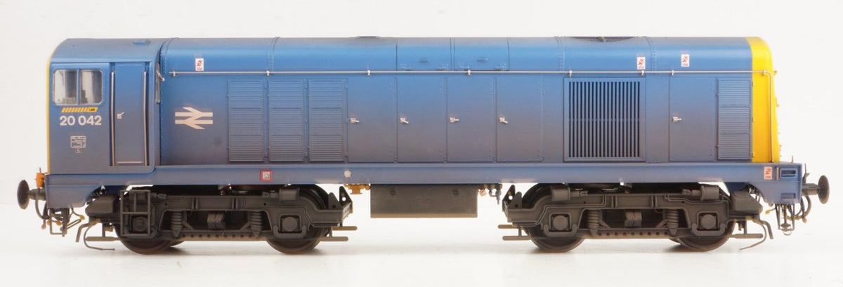 Heljan Class 20 BR Blue 20042 DCE Stripes (Disc Headcode) Diesel ...
