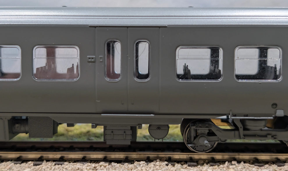 Dapol 4D-323-004S Class 323 First North Western “Barbie” with – Rails
