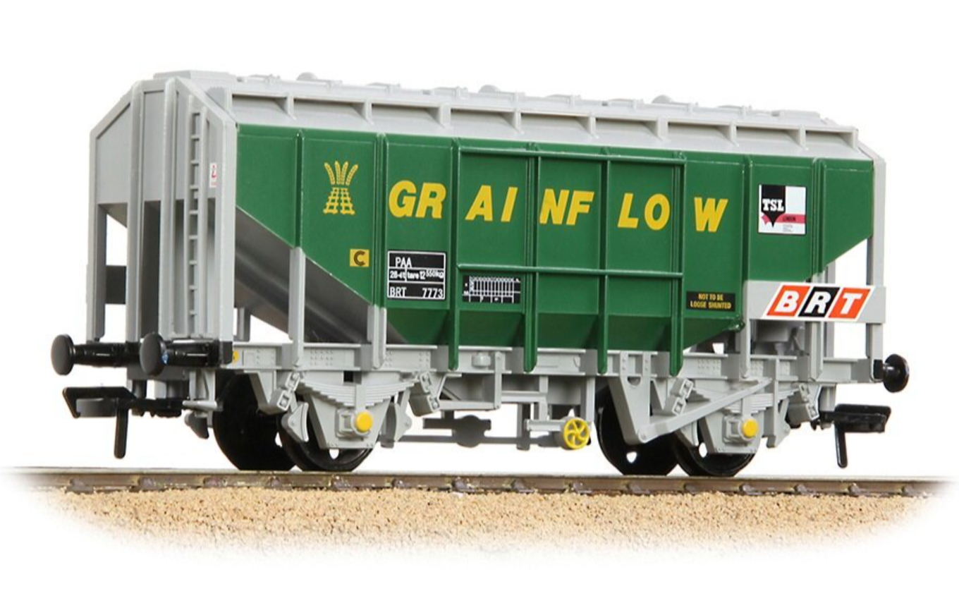 Bachmann 33-132A 35 Ton PAA Bulk Grain Wagon – Rails