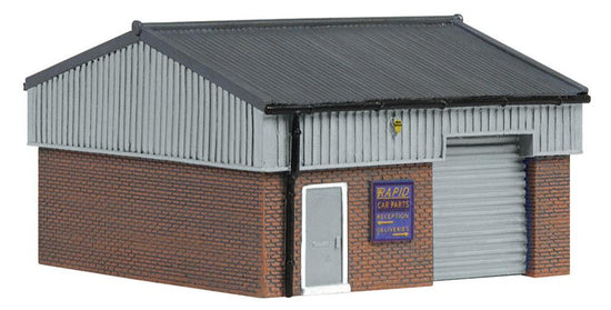 Scenecraft 42-0090G Small Industrial Unit Grey – Rails