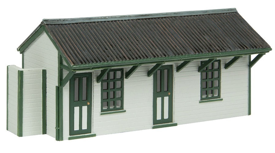 Scenecraft 44-0192G Light Railway Station Building - Green – Rails