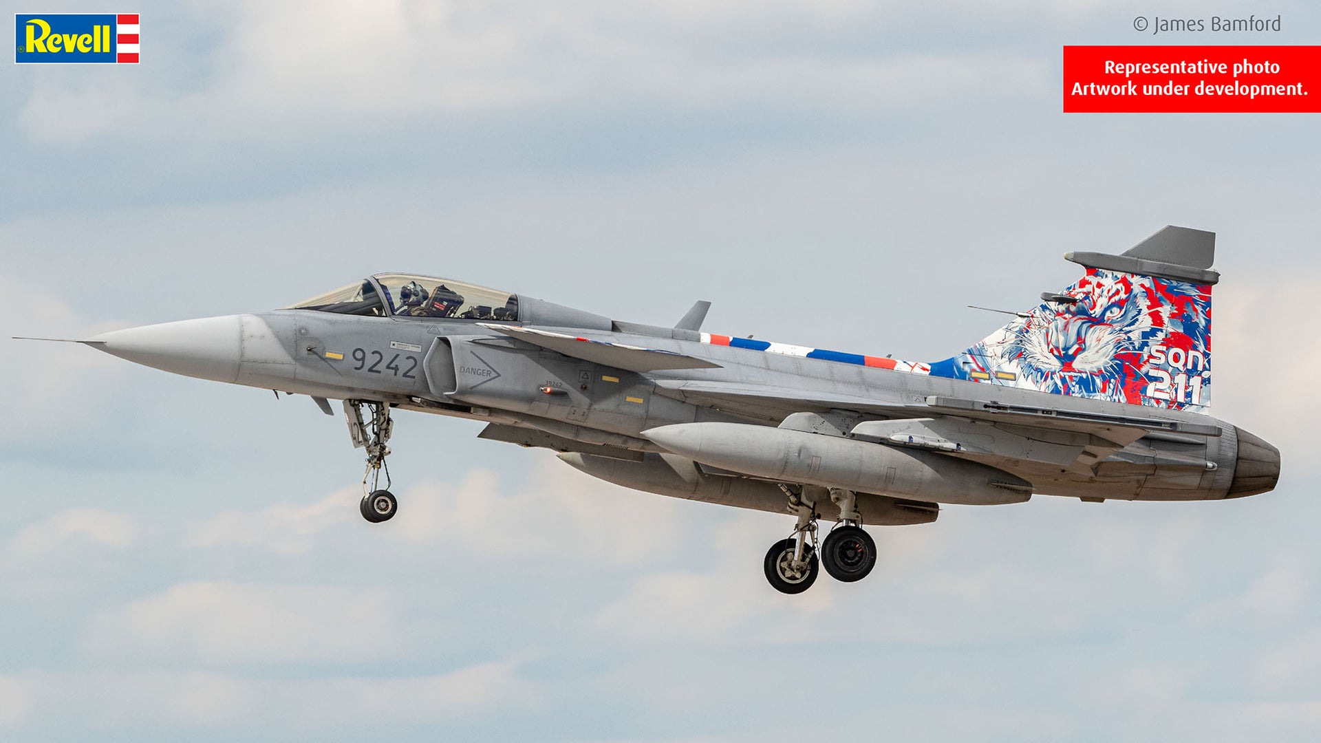 Revell Model Set Saab JAS-39C Gripen Model Kit – Rails of Sheffield