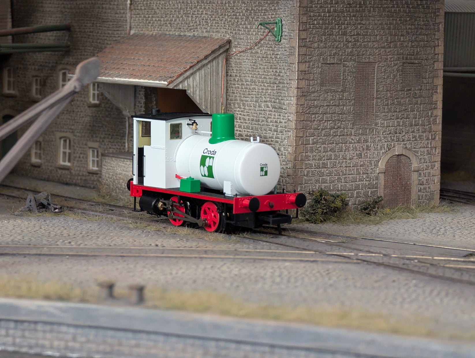 Rapido Trains UK 965003 Andrew Barclay Fireless 0-4-0 - Croda – Rails