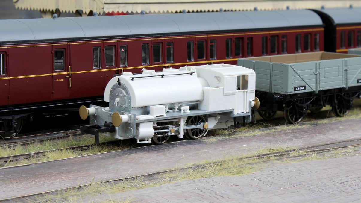 Rapido Trains UK 968503 Port of Par Bagnall - Unlined Dark – Rails