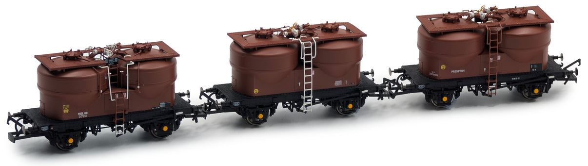 Clark Railworks C3041A Set of 3 Prestwin Silo Wagons in BR – Rails
