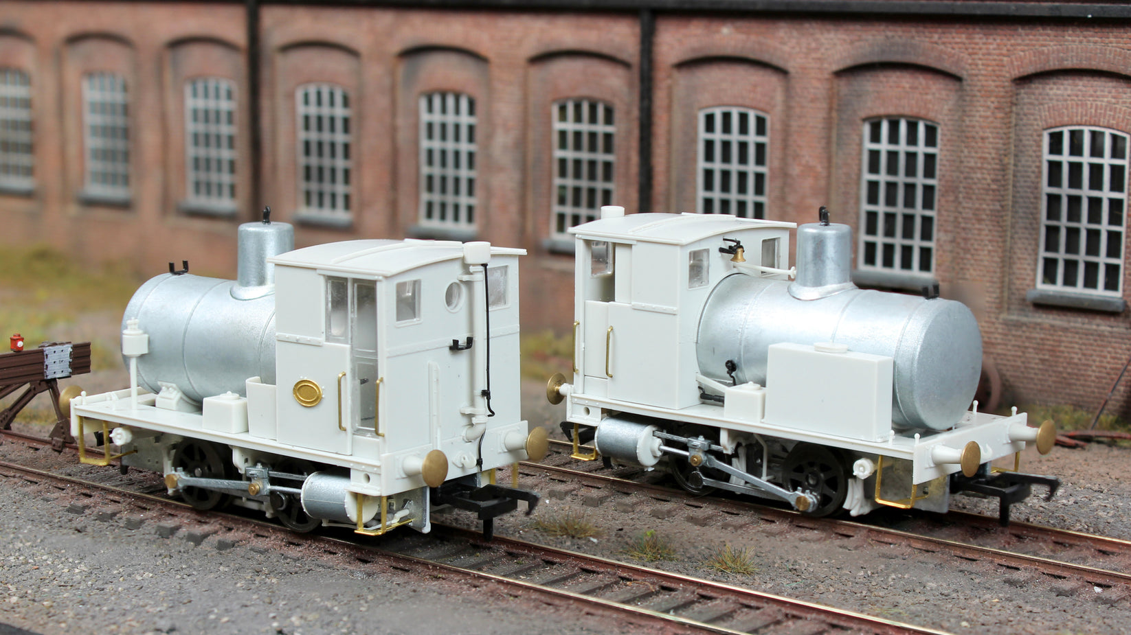 Rapido Trains UK Andrew Barclay Fireless 0-4-0 - Croda Chemicals (Works ...