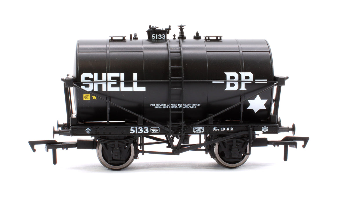 Dapol 4F-059-003 14T Tank Wagon Class B Shell - BP Black 5133 – Rails ...