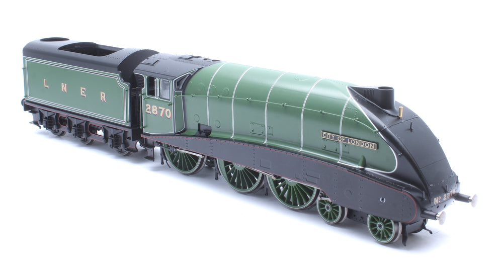 Hornby R30406 LNER Streamlined B17 City of London No.2870 – Rails