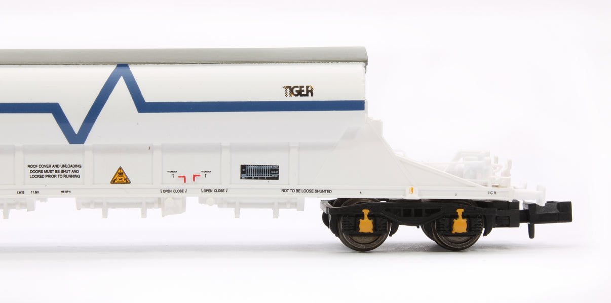 EFE Rail E87532 PBA Tiger TRL 11627 ECC International White – Rails