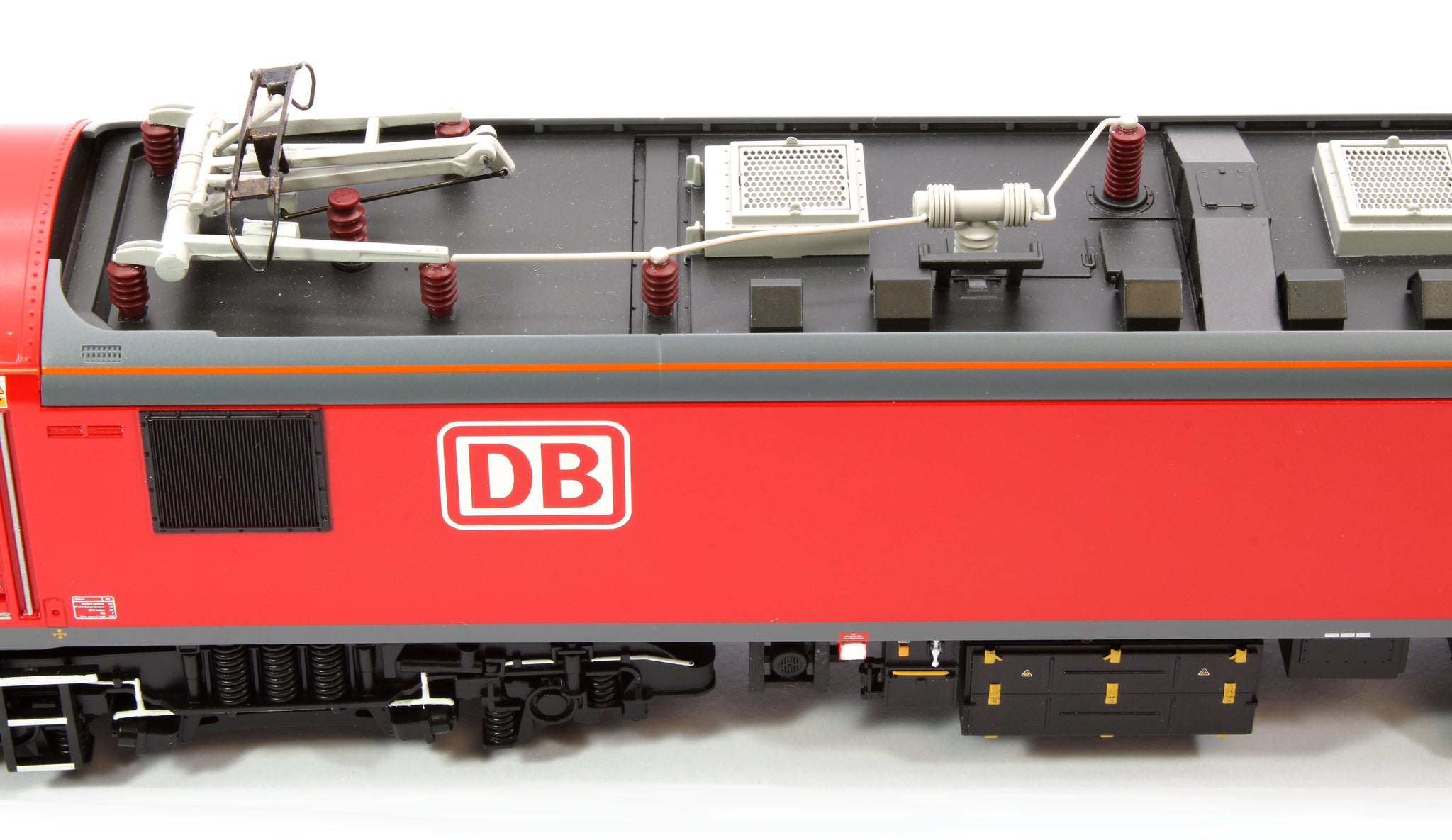 Bachmann 32-616NRM Class 90 028 'Sir William McAlpine' DB Cargo ...