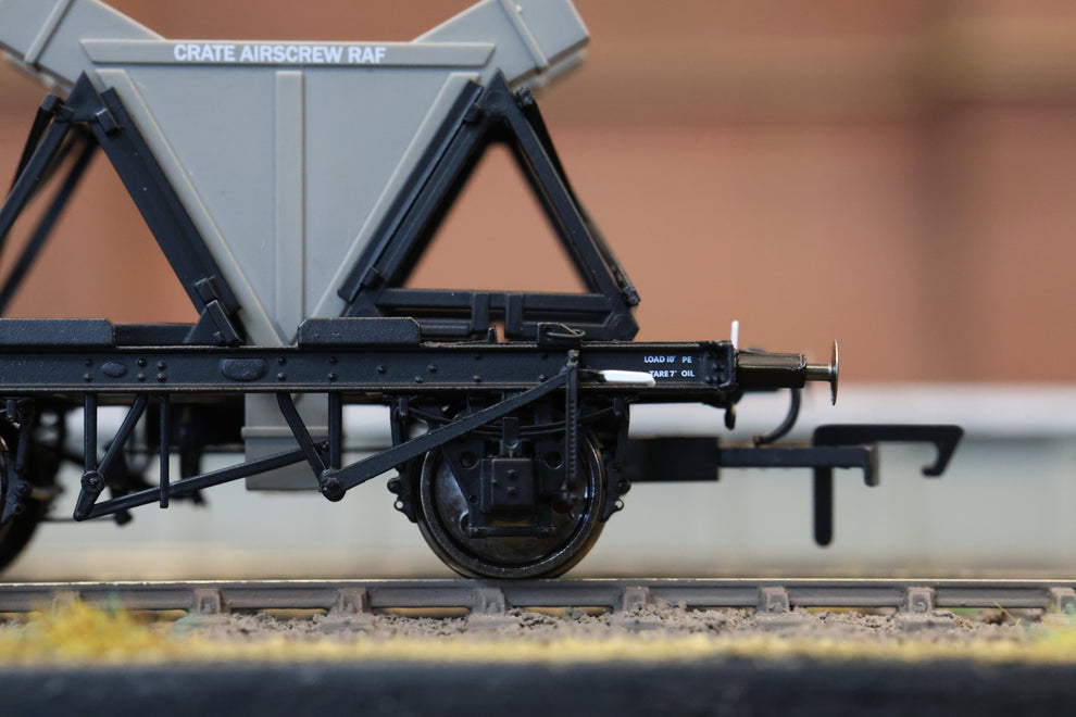 Clark Railworks C3026 Propeller Carrier Demountable Tank – Rails