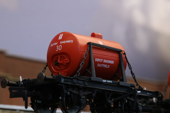 Clark Railworks C3024 British Railways Eastfield Demountable – Rails