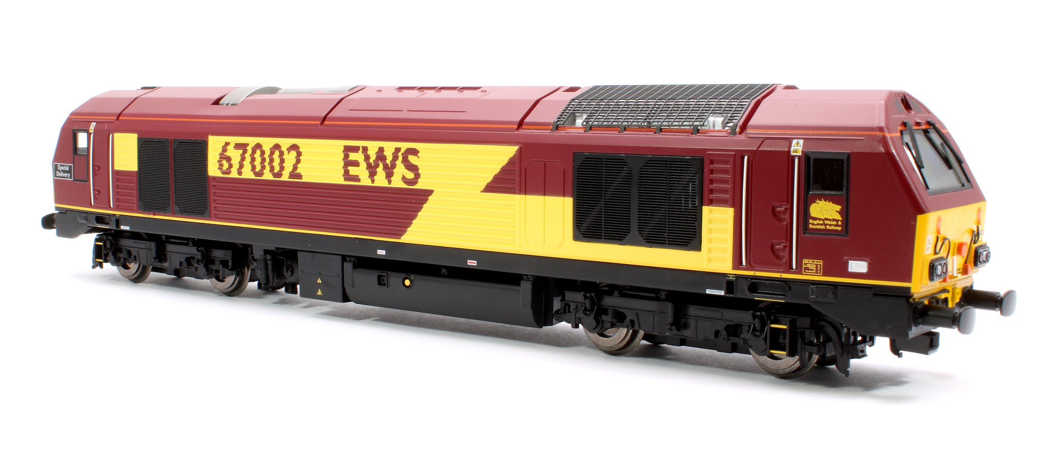 Hornby R30251 Class 67 67002 'Special Delivery' Business EWS Train Pack ...