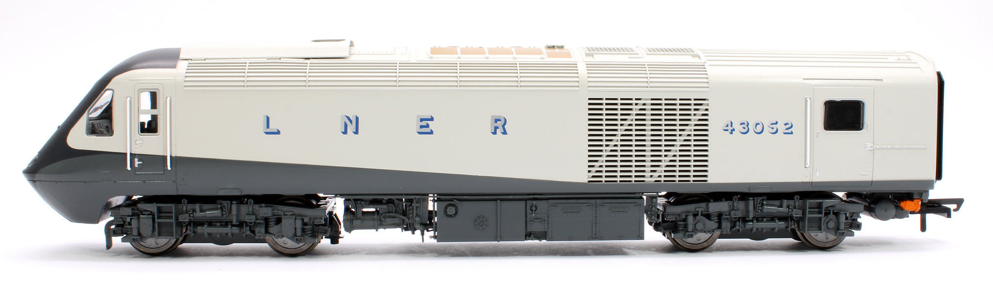 Hornby R30215 Class 43 HST Power Cars '43022 & 43052' HM Queen ...