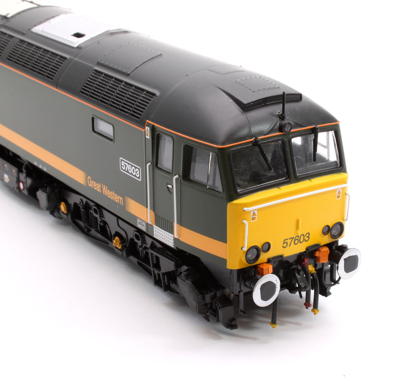 Heljan 5708 Class 57 FGW 'Fag Packet' green 57603 – Rails