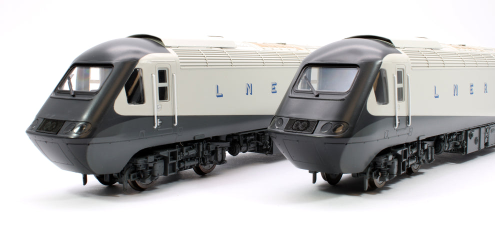 Hornby R30215 Class 43 HST Power Cars '43022 & – Rails