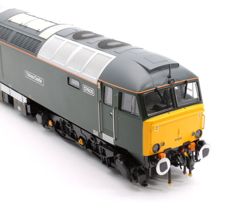 Heljan Class 57 GWR Green 57605 Totnes Castle Diesel Locomotive – Rails ...