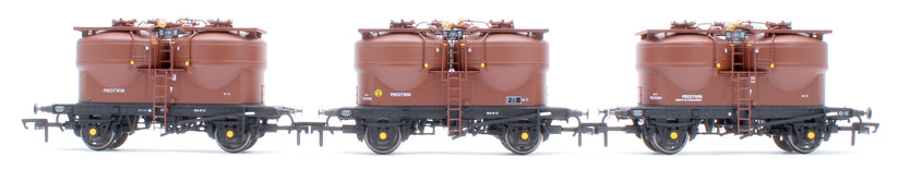 Clark Railworks C3041 Set of 3 Prestwin Silo Wagons in BR – Rails