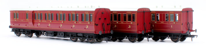 Rapido Trains UK 978001 48' SECR ‘Evolution’ Bogie Coach – Rails
