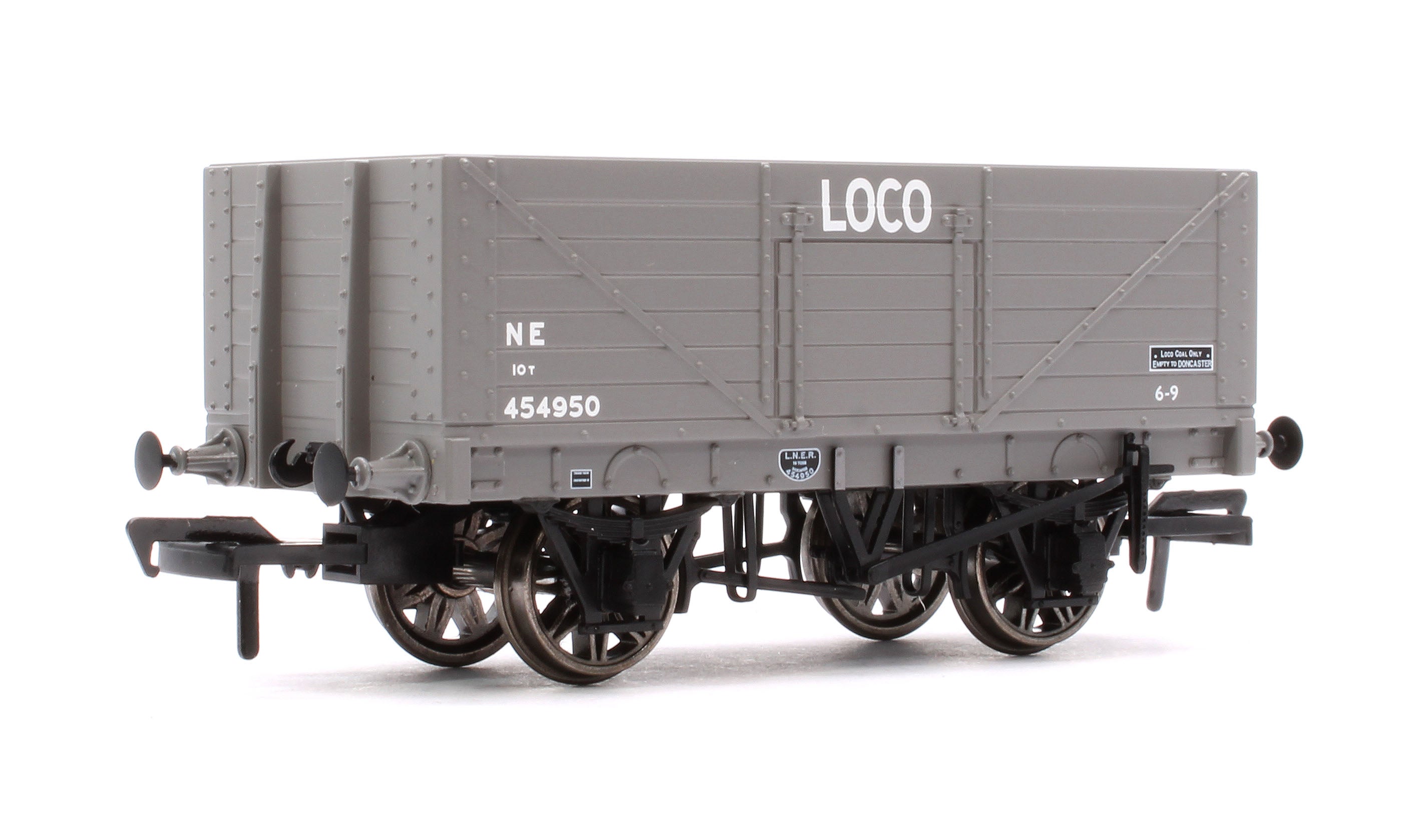 Rapido Trains UK 967414 GNR 12T 7 Plank Loco Coal Wagon (LNER – Rails
