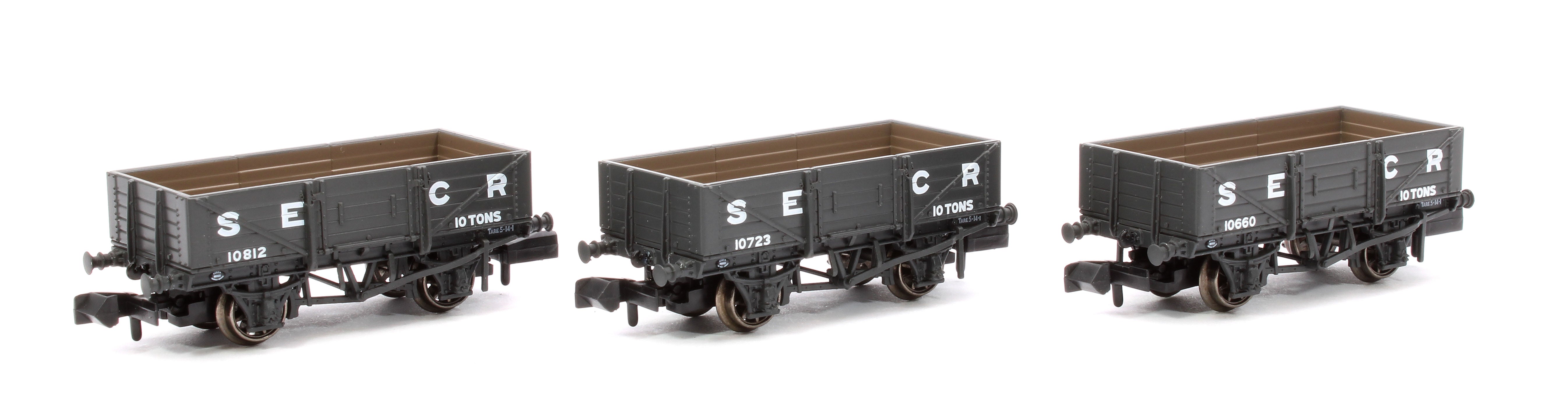 Rapido Trains UK 942002 SECR Wagons Pack 2 - SECR Livery 5 – Rails
