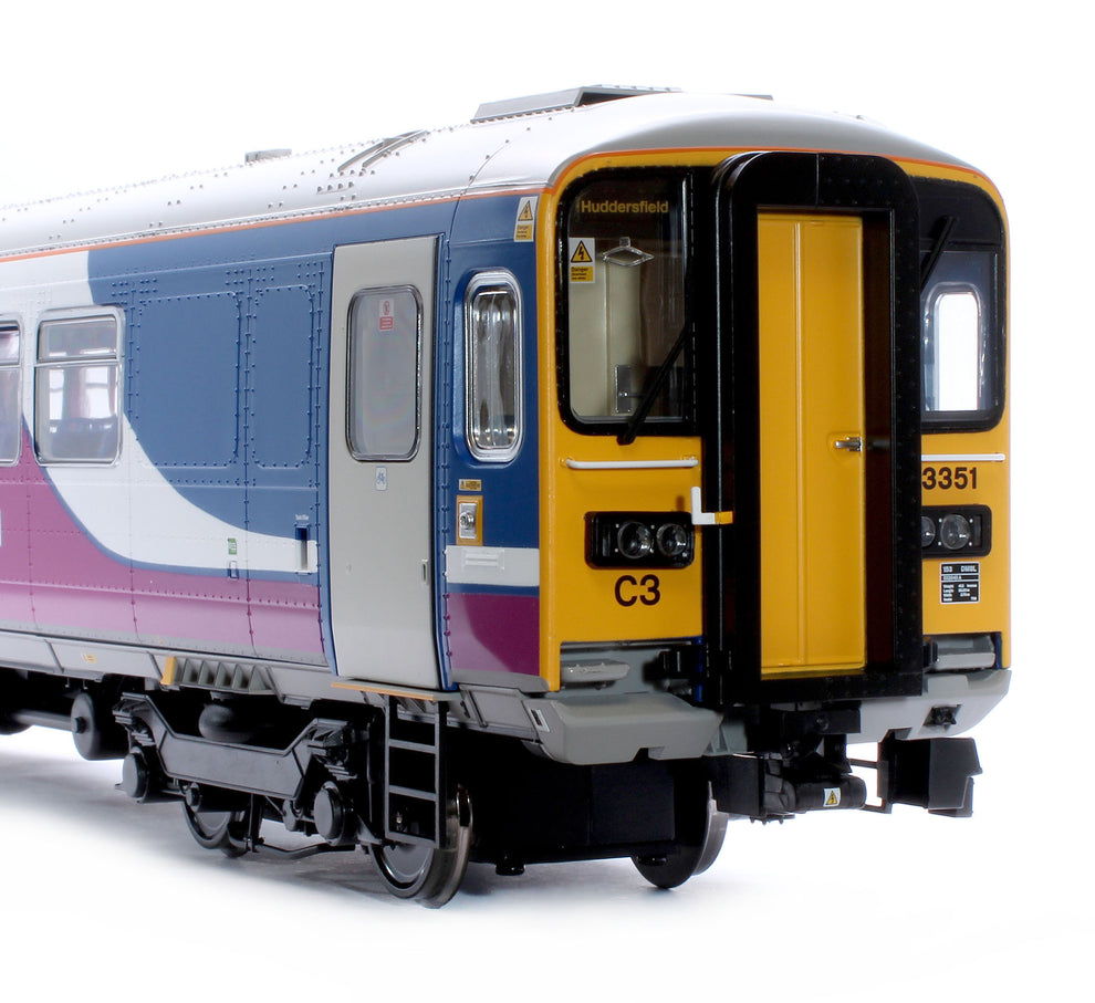 Heljan 53253 Class 153 Northern ‘Swoosh’ 153351 Diesel – Rails