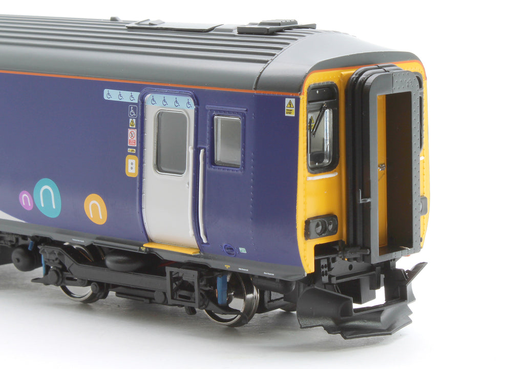Realtrack RT156-411 Class 156 Northern White Livery 2 Car DMU – Rails