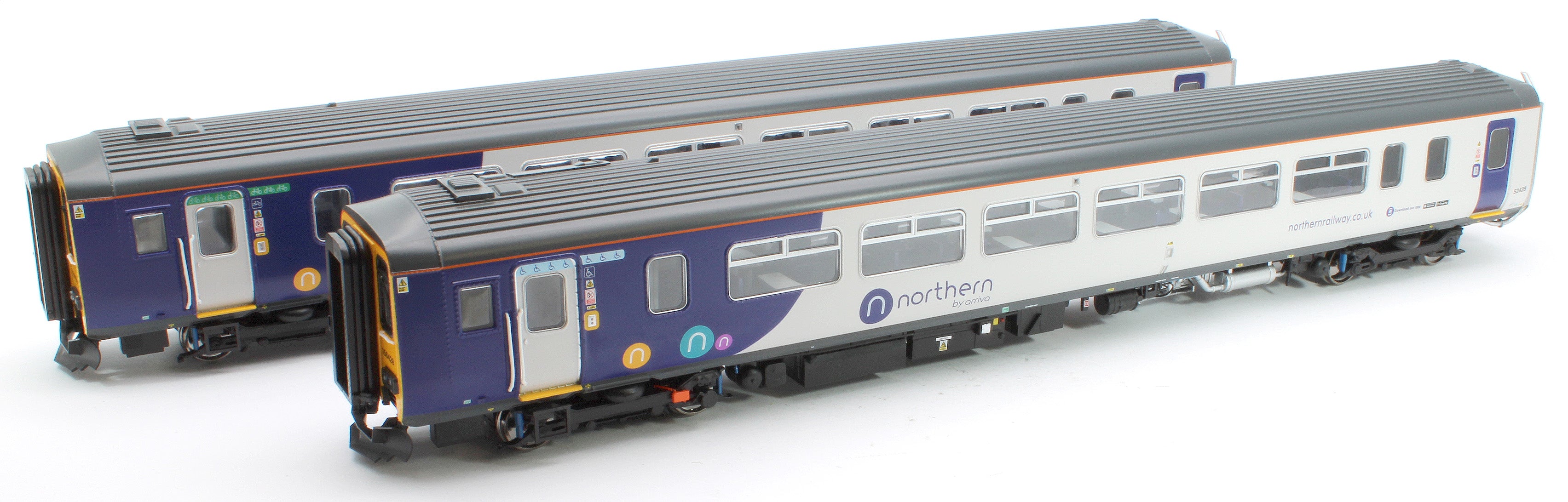 Realtrack RT156-412 Class 156 Northern White Livery 2 Car DMU – Rails