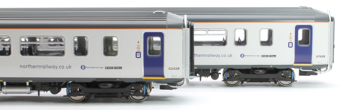 Realtrack RT156-412 Class 156 Northern White Livery 2 Car DMU – Rails ...