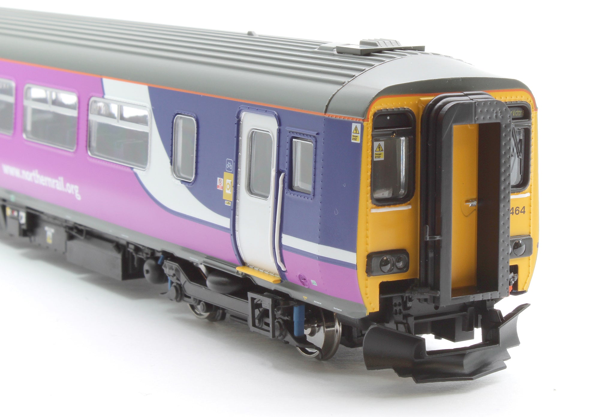 Realtrack RT156-421 Class 156 Northern Midnight Blue Livery 2 Car DMU ...