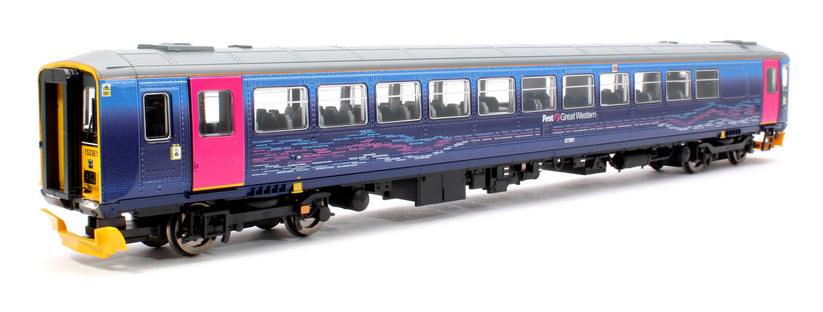 Hornby R30357 Class 153 FGW No. 153361 Diesel Locomotive – Rails