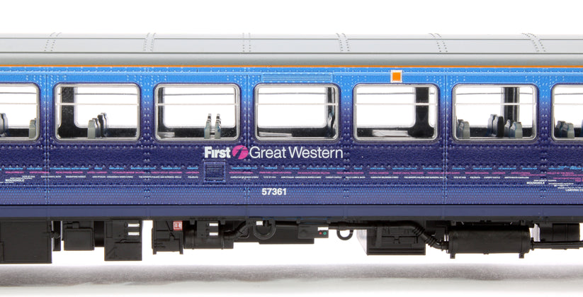 Hornby R30357 Class 153 FGW No. 153361 Diesel Locomotive – Rails