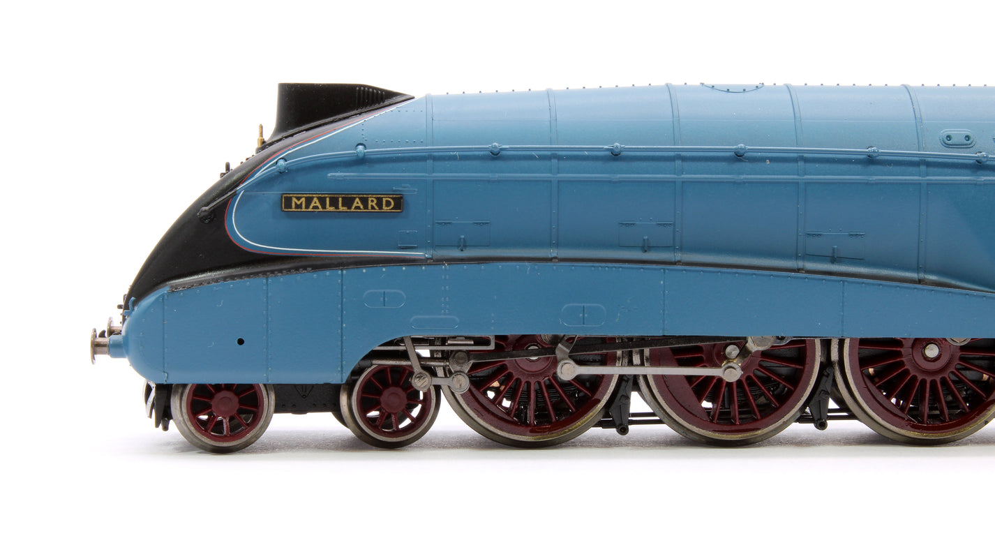 Hornby TT3007M LNER Class A4 4-6-2 4468 'Mallard' – Rails