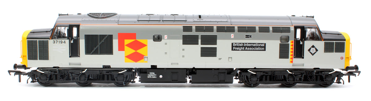 Bachmann 35-307 Class 37/0 Centre Headcode 37194 'British Int. Freight ...