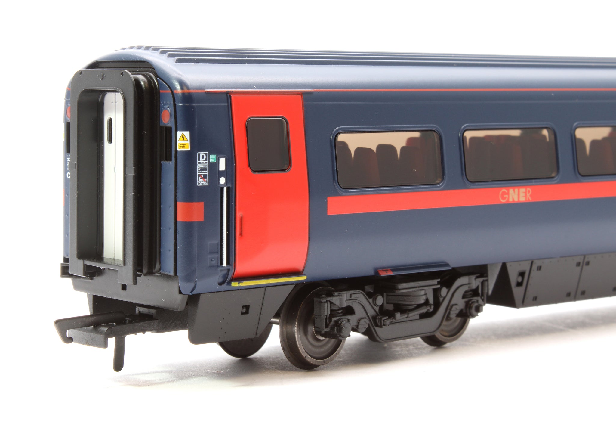 Hornby R40166A GNER Mk4 Standard Coach D 12427 – Rails of Sheffield