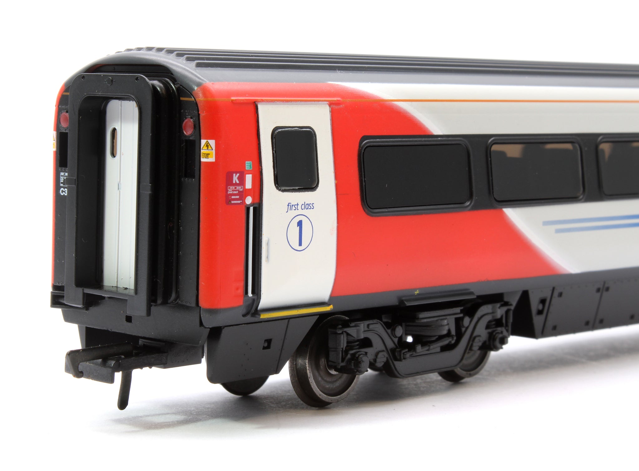 Hornby R40148 LNER Mk4 Open First Coach K 11284 – Rails of Sheffield