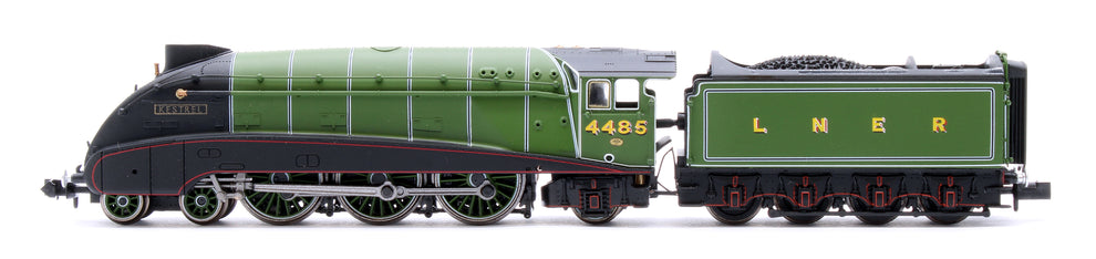 Dapol 2S-008-019 A4 Valanced Kestrel 4485 LNER Green – Rails