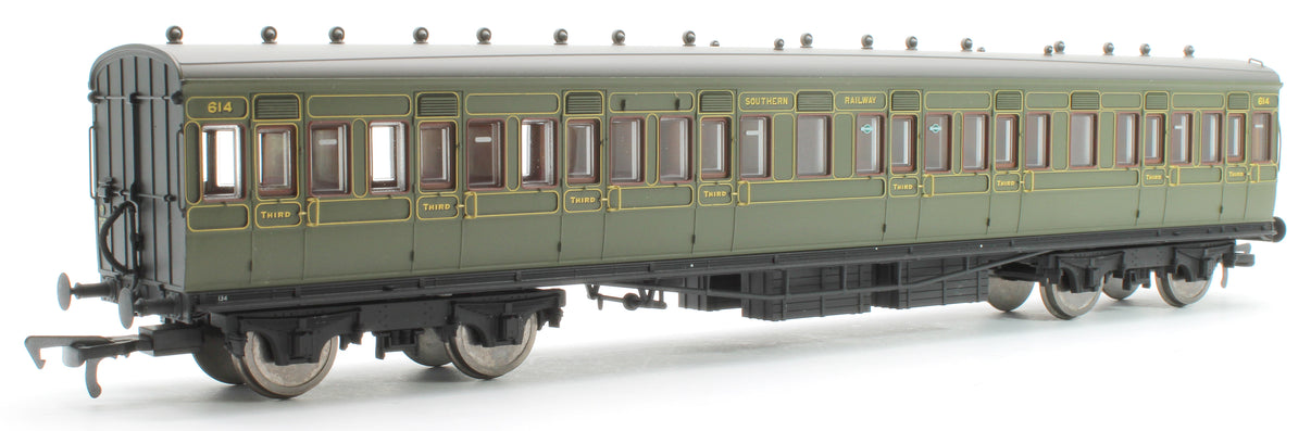 EFE Rail E86012 LSWR Cross Country 4-Coach Pack SR Maunsell – Rails