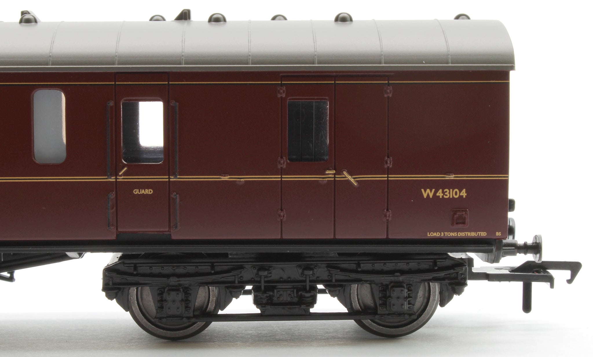 Bachmann 34-630C BR Mk1 57ft 'Suburban' BS Brake Second BR Maroon No ...