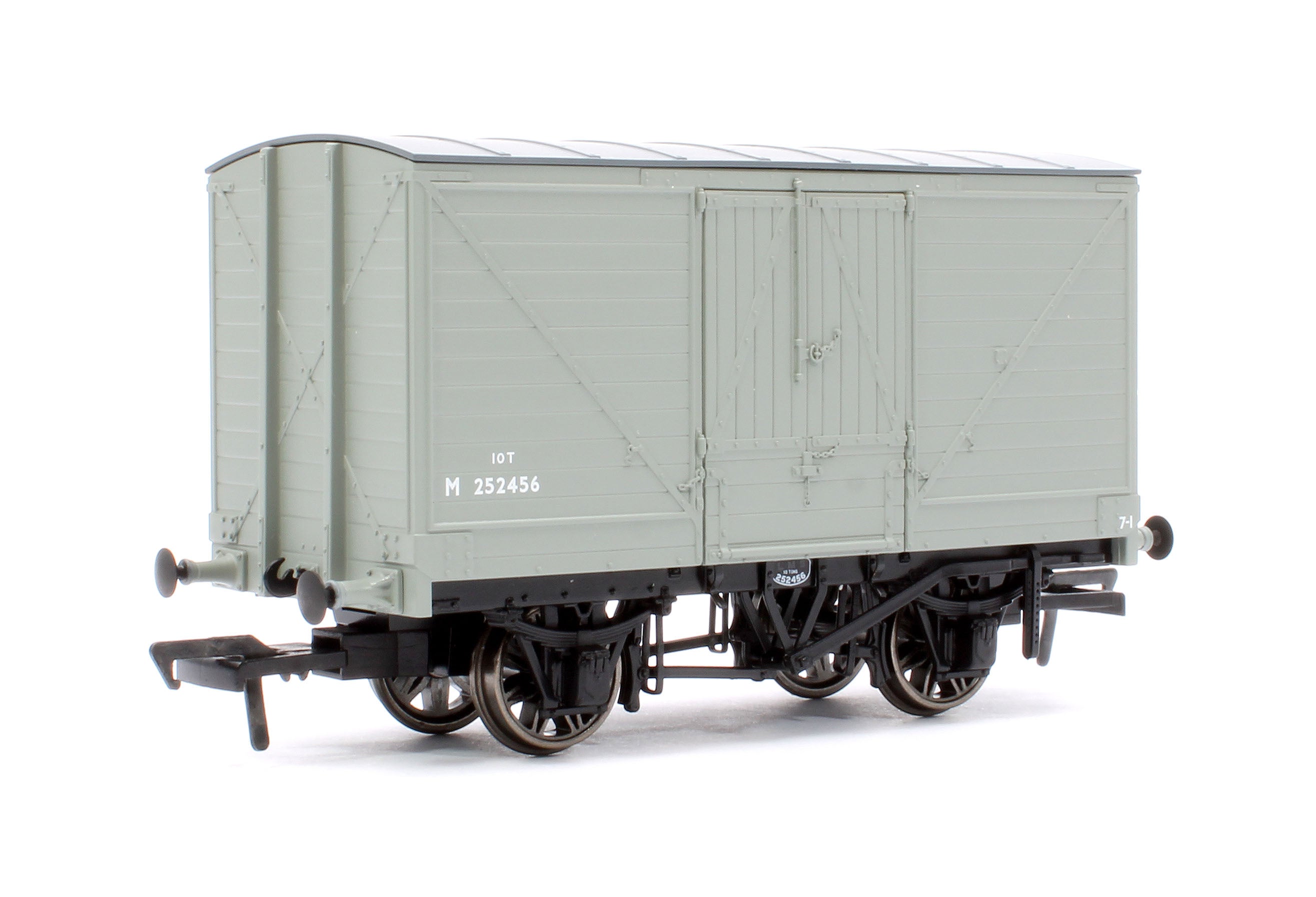 Rapido Trains UK 945012 LNWR D88 10T Covered Van, BR Grey – Rails