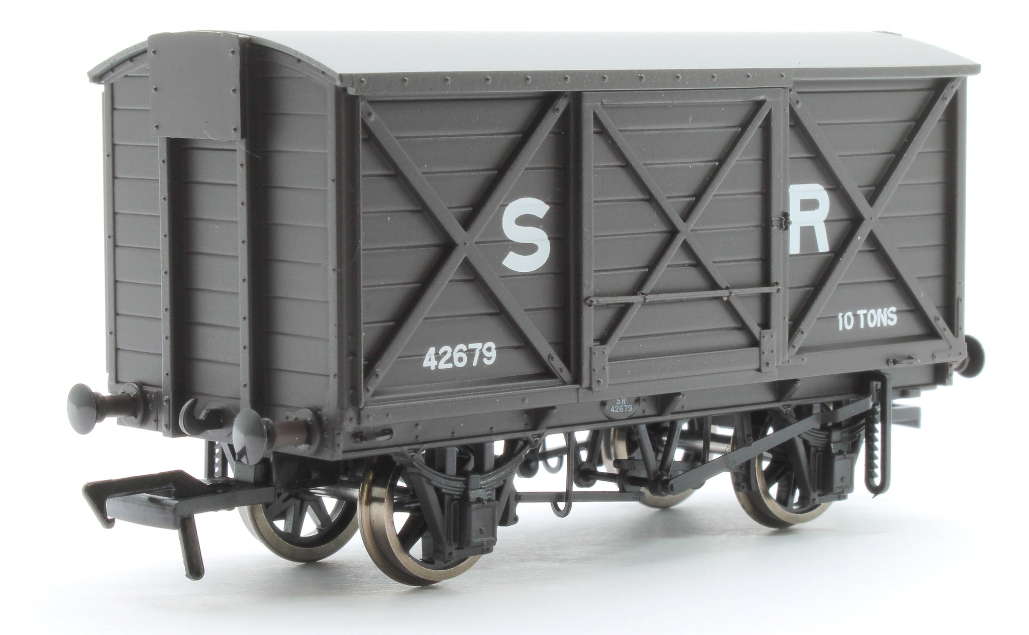 EFE Rail E87053 LSWR 10T Ventilated Van SR Brown (Early) 42679 – Rails ...