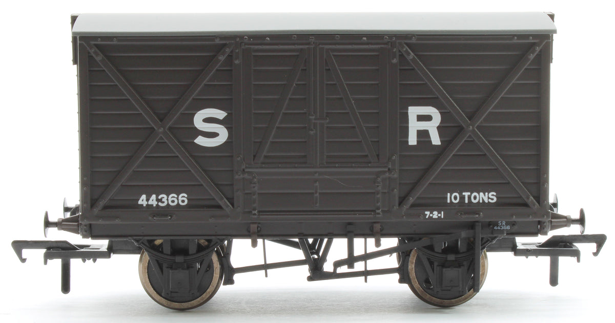 EFE Rail E87056 LSWR 10T Ventilated Van SR Brown (Early) 44366 – Rails ...